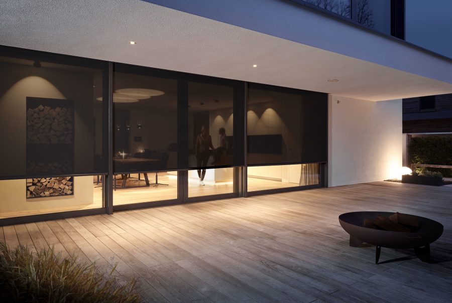 ROMA Textilscreen - windstabile Senkrechtmarkise & ihre Vorteile ...